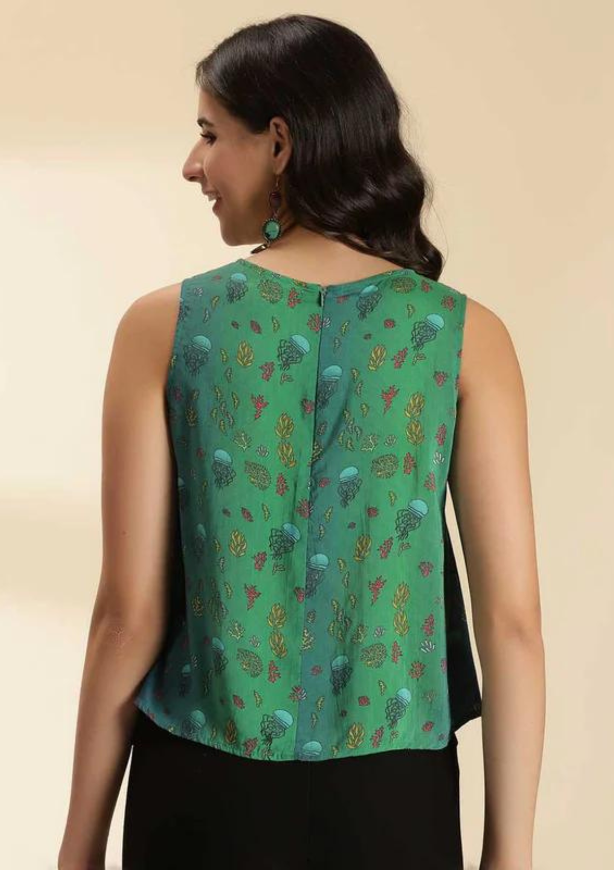 Buy Oversized Retro Tops With Abstract Print – IshqMe